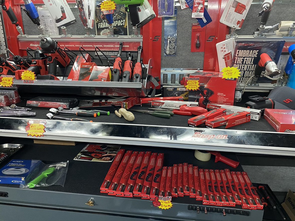 Why is Proper Procedure Important in Using Hand Tools - Best USA Tools
