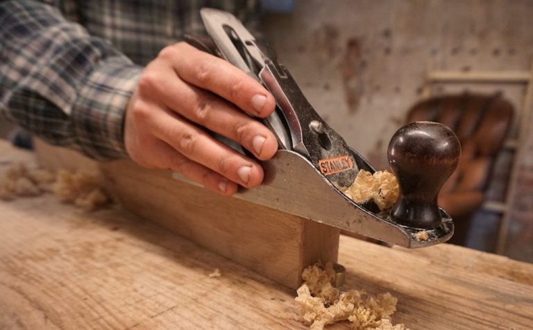 A Comprehensive Guide to Using Wood Planes - Best USA Tools